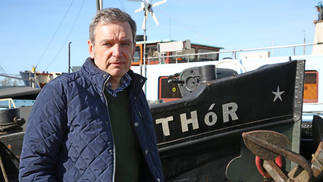 My Floating Home - Dr Mark Evans - TV Portfolio